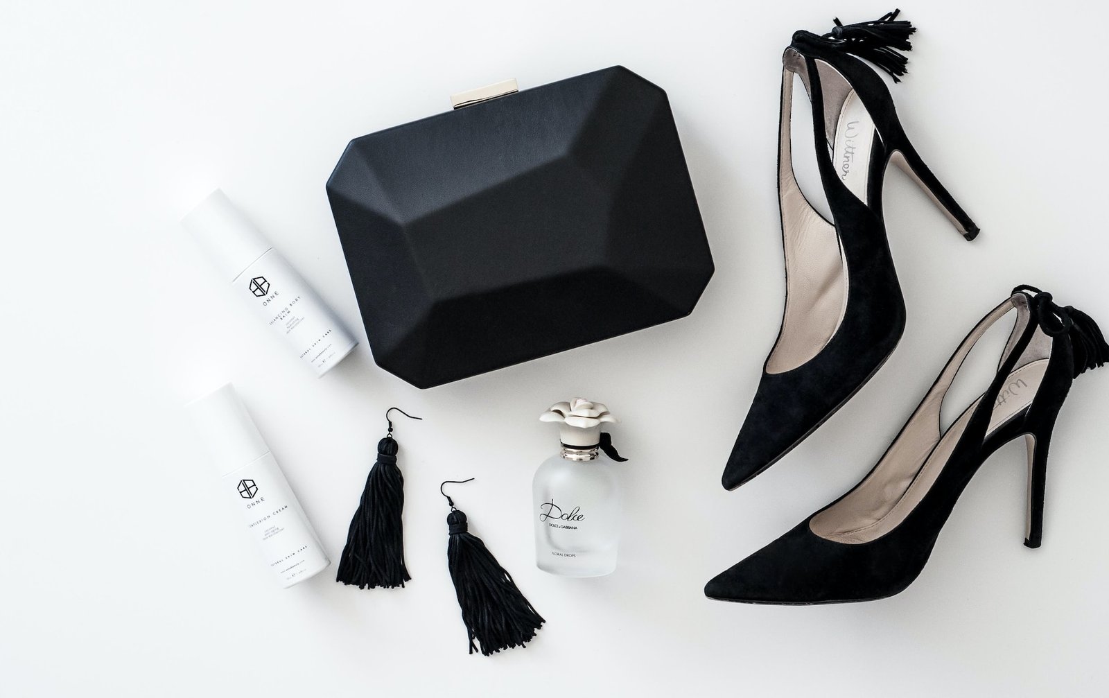 Fashion Forward: Women's Footwear That Makes a Bold Statement - Angela ...