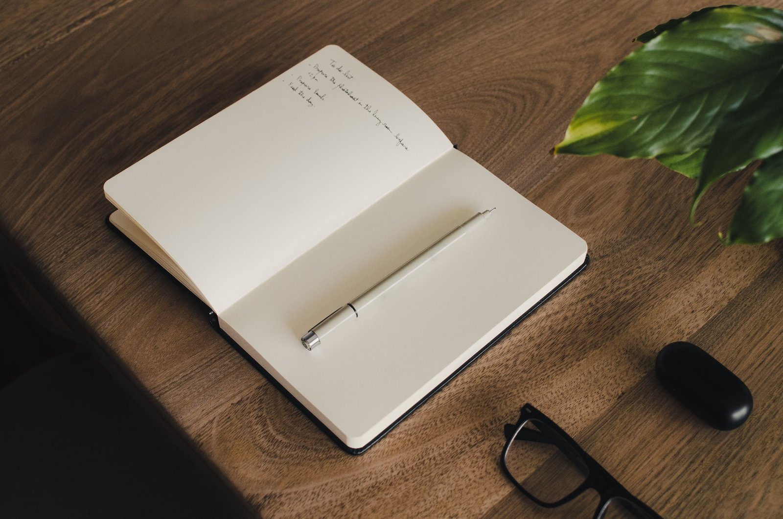 The Power of Pen and Paper: Exploring the Benefits of Journaling ...