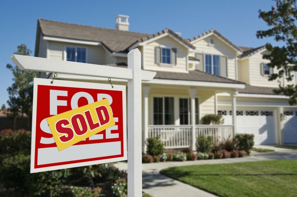 The Importance of Keeping a Code Violation List for Property Owners ...